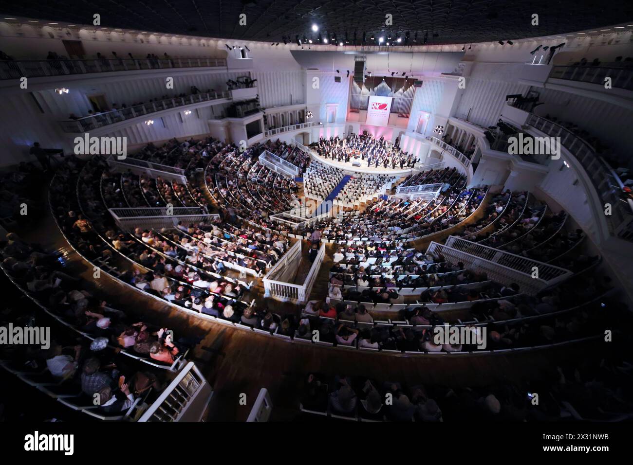 MOSCOW - SEPTEMBER 8: Public at IV Grand Festival of Russian National ...