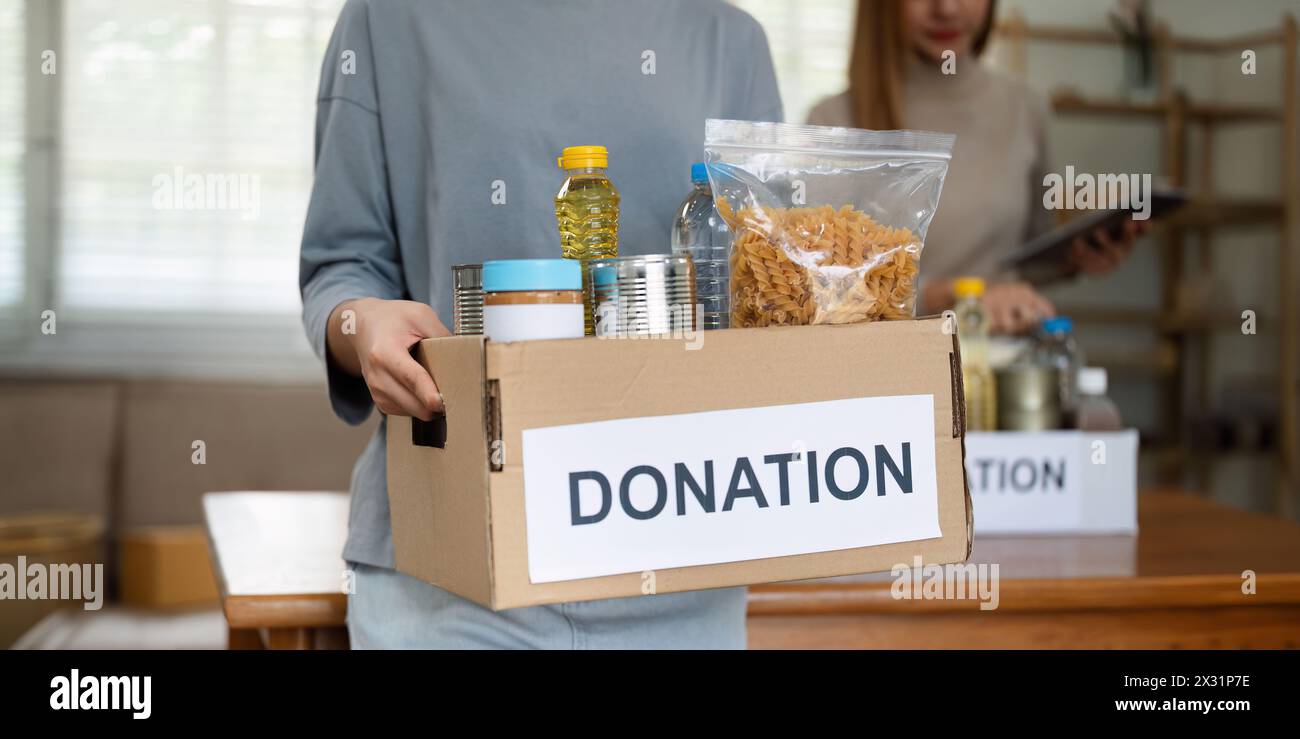 Children food drive box hi-res stock photography and images - Alamy