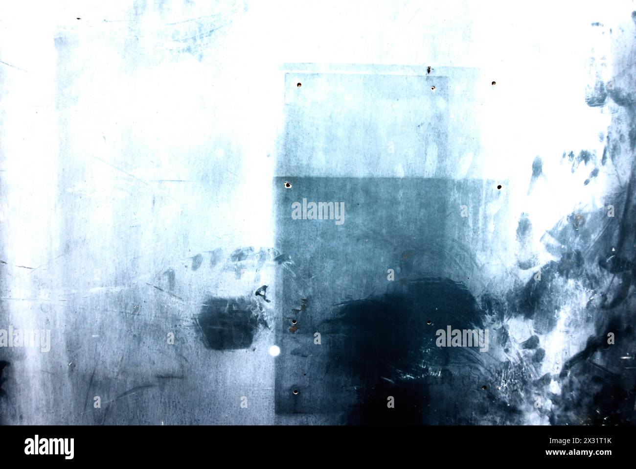 Blue paint splatter hi-res stock photography and images - Alamy