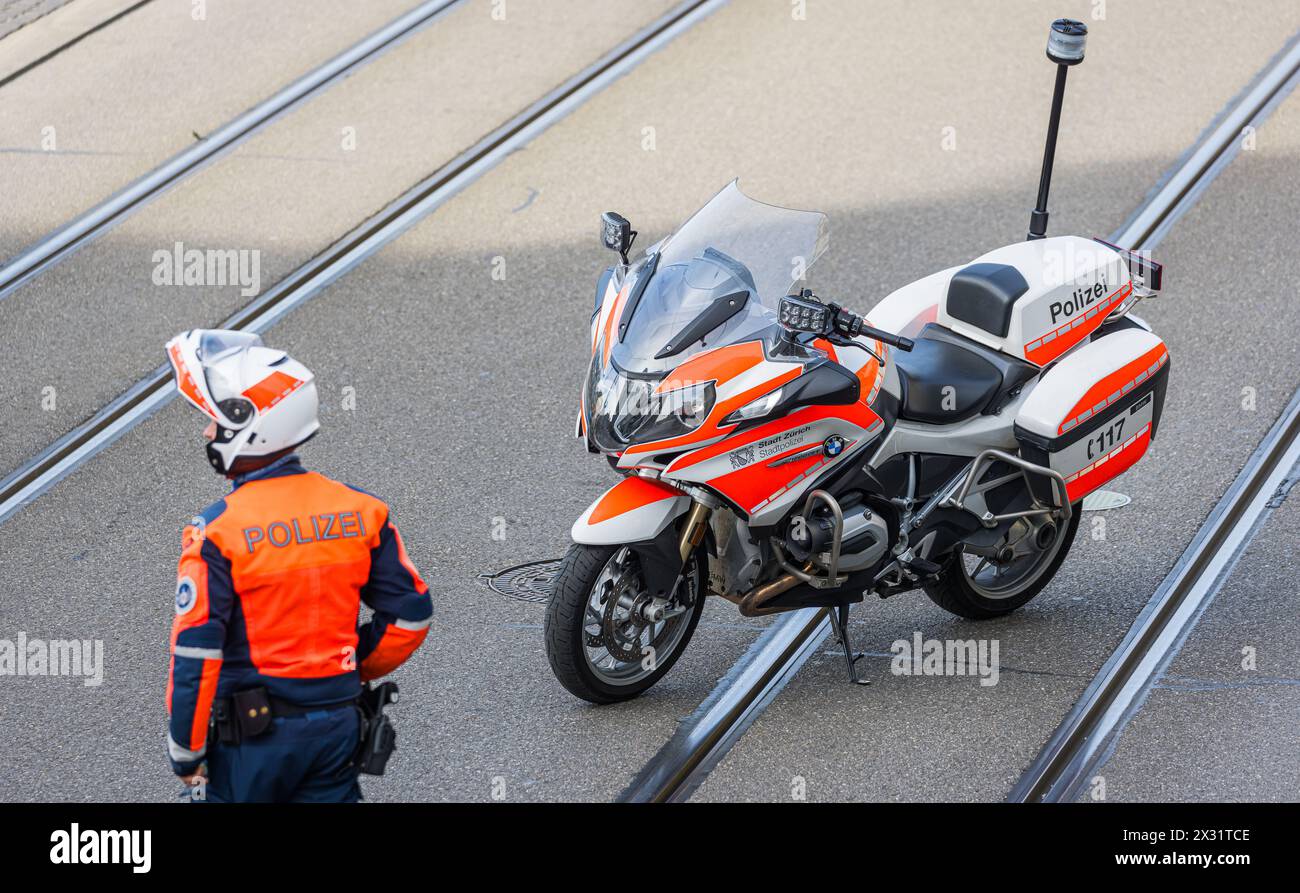 Polizei bmw motorrad hi-res stock photography and images - Alamy