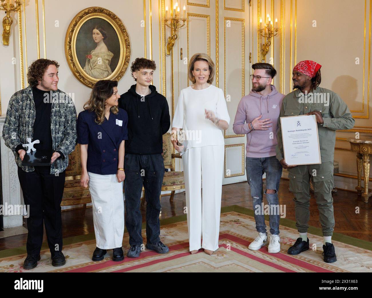 Queen Mathilde of Belgium pictured with Koninklijk Museum Schone ...