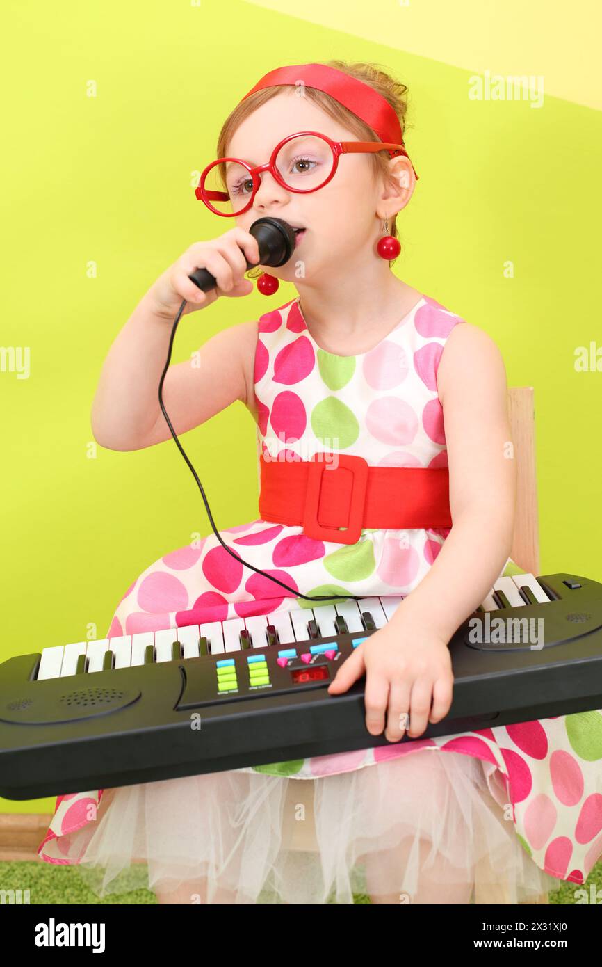 Microphone on the lap hi-res stock photography and images - Alamy