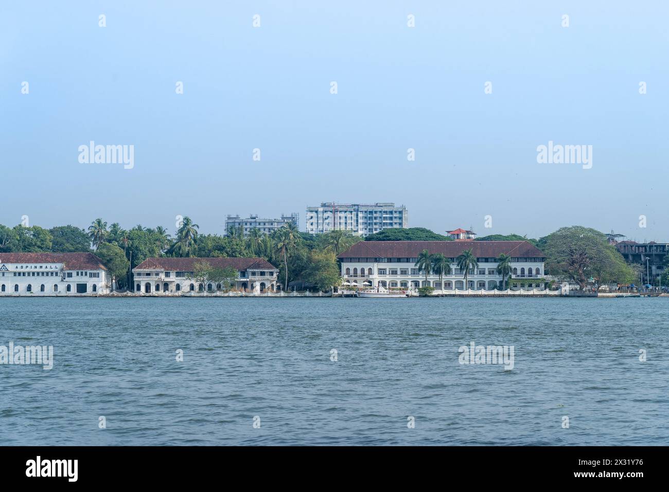 Ferry trips from Fort Kochi to Munambam fishing harbour on Vypeen ...