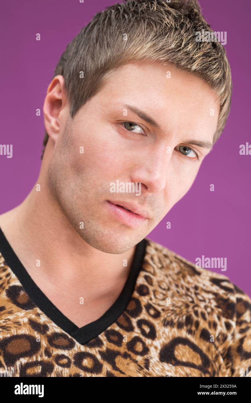 Beautiful man leopard skin hi-res stock photography and images - Alamy