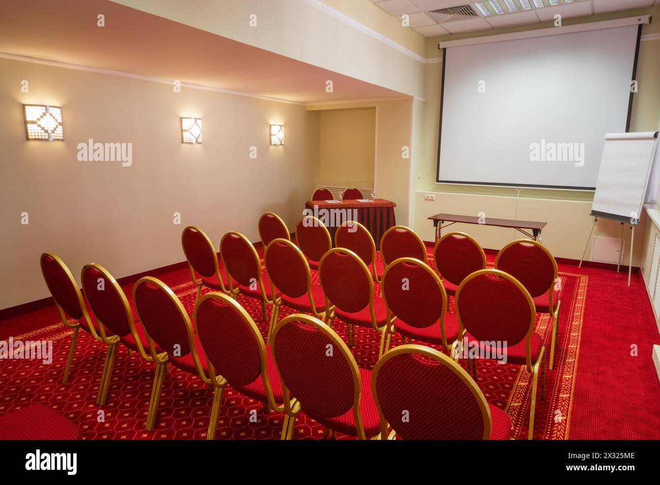 Conference table interior red hi-res stock photography and images - Alamy
