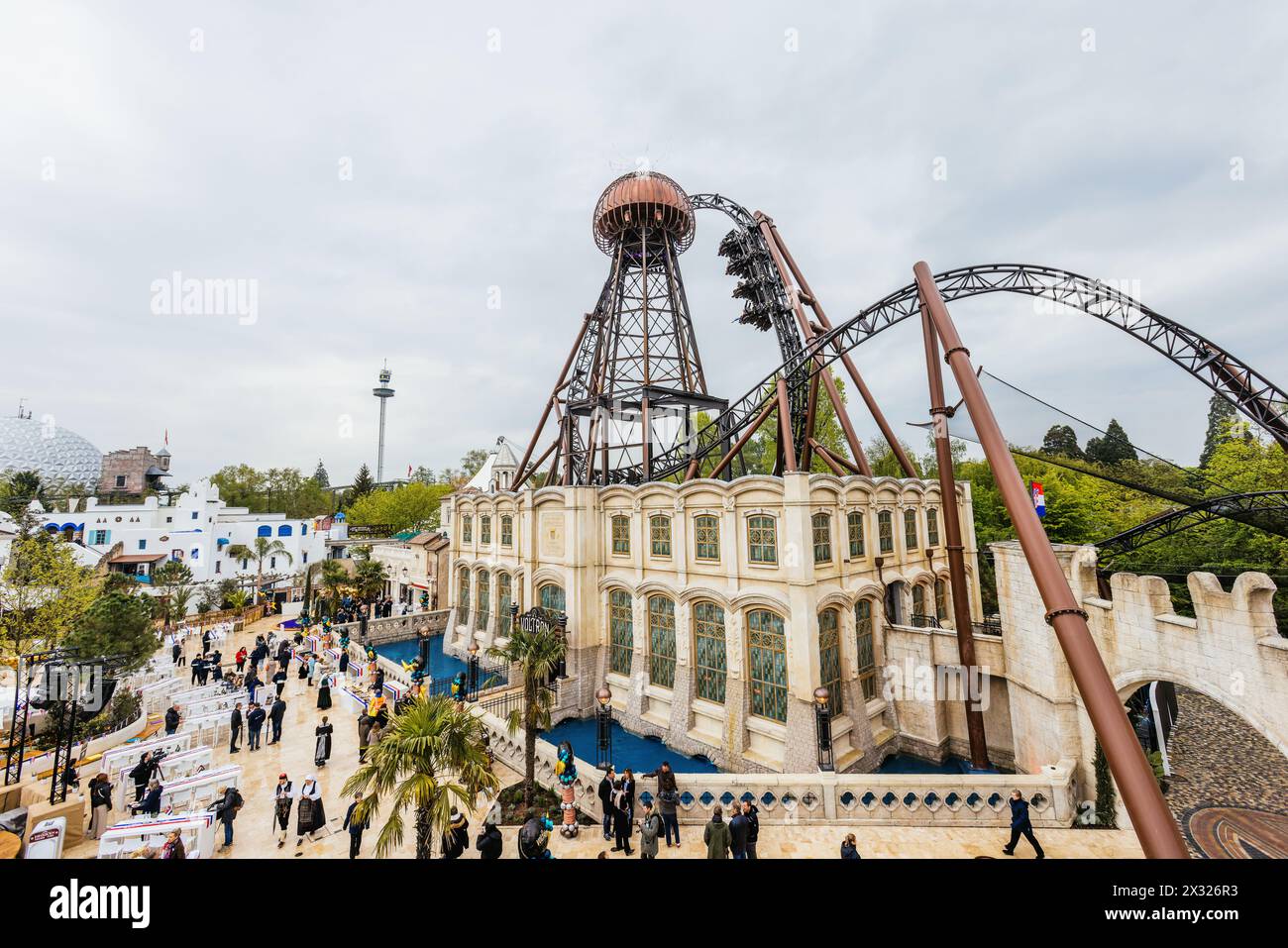24 April 2024, Baden-Württemberg, Rust: The station building of the ...