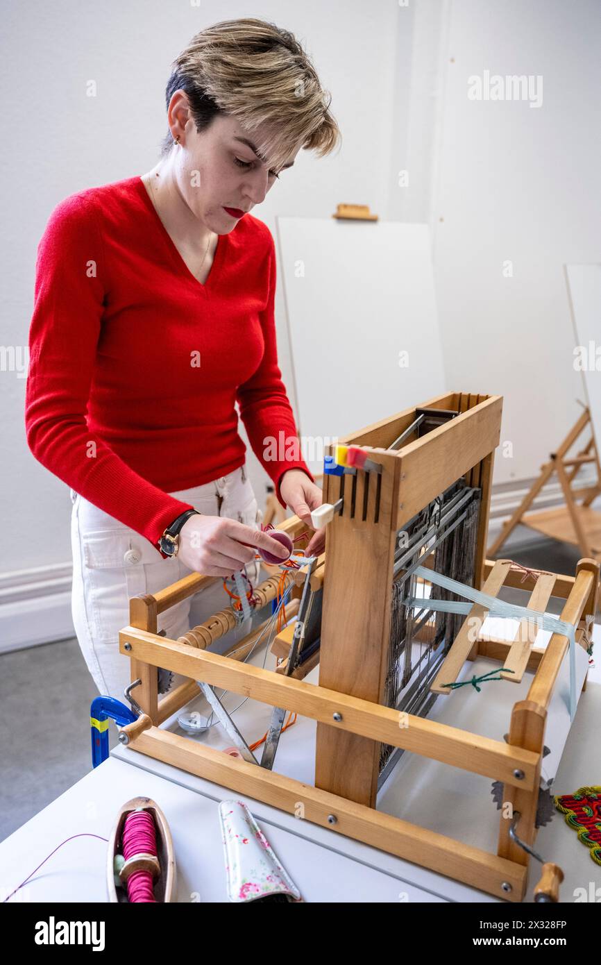 Elizabeth ashdown hi-res stock photography and images - Alamy