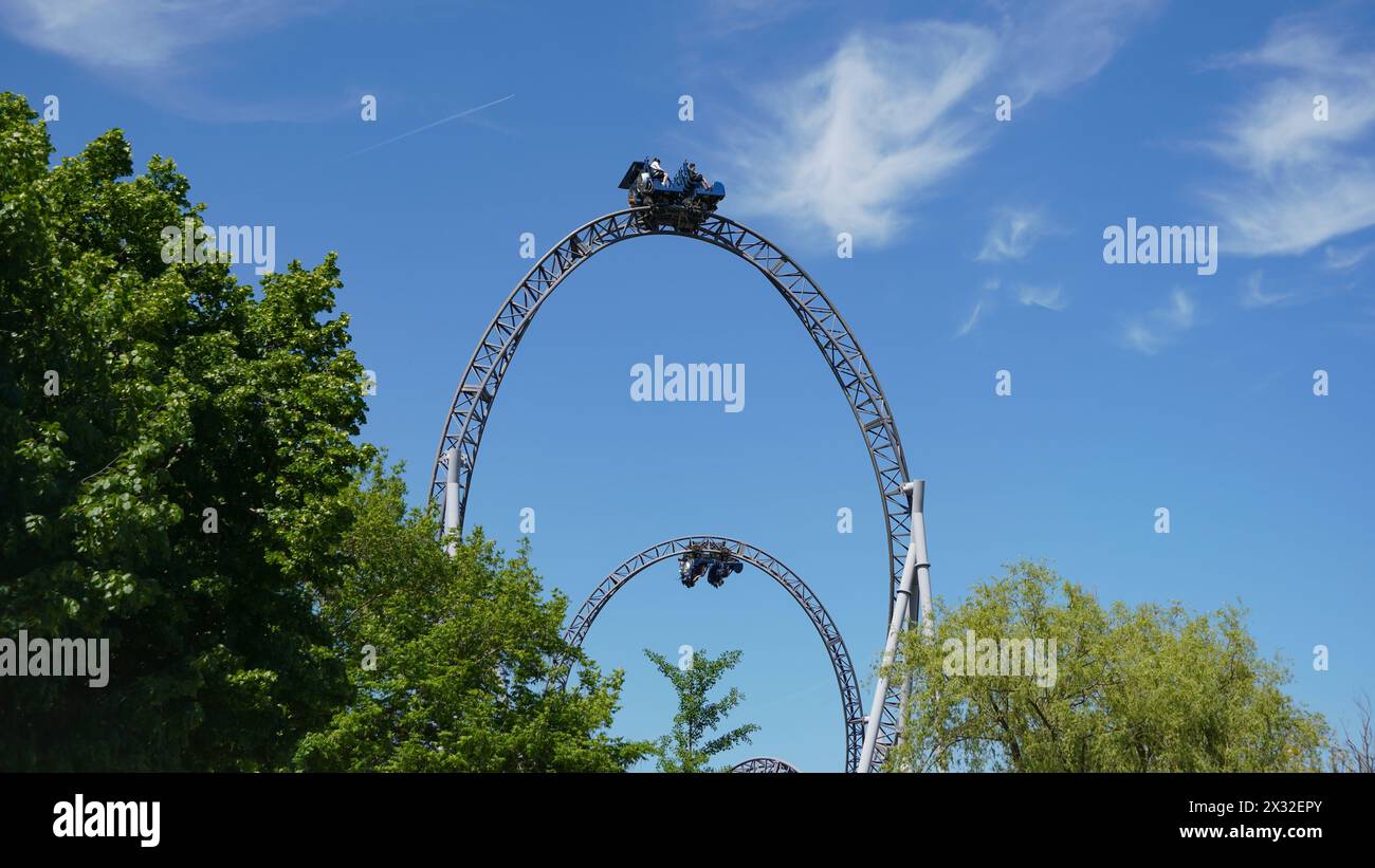 People have fun on the "Karacho" rollercoaster at the "Tripsdrill ...