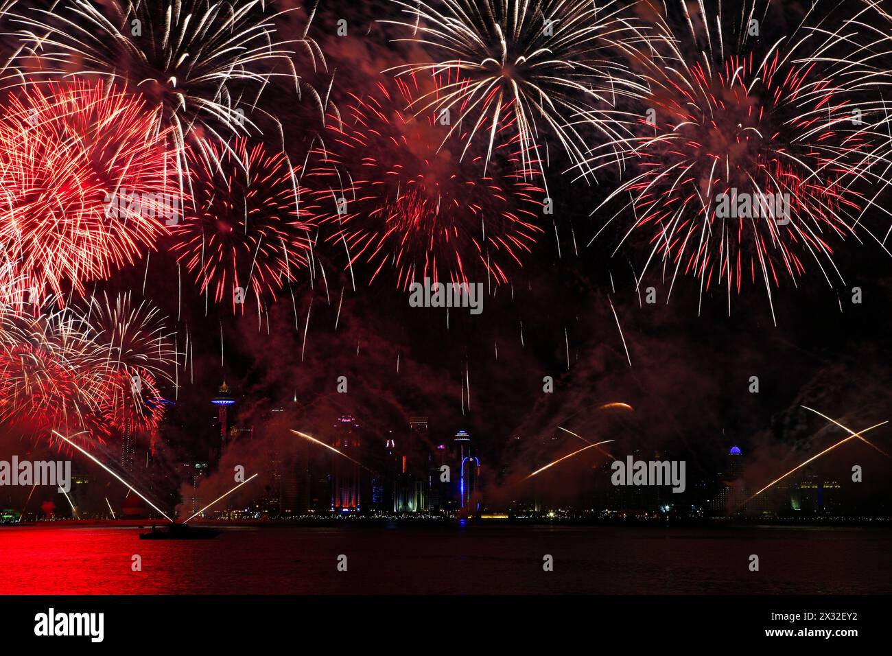Firework display at the national day of Qatar in Doha Stock Photo - Alamy