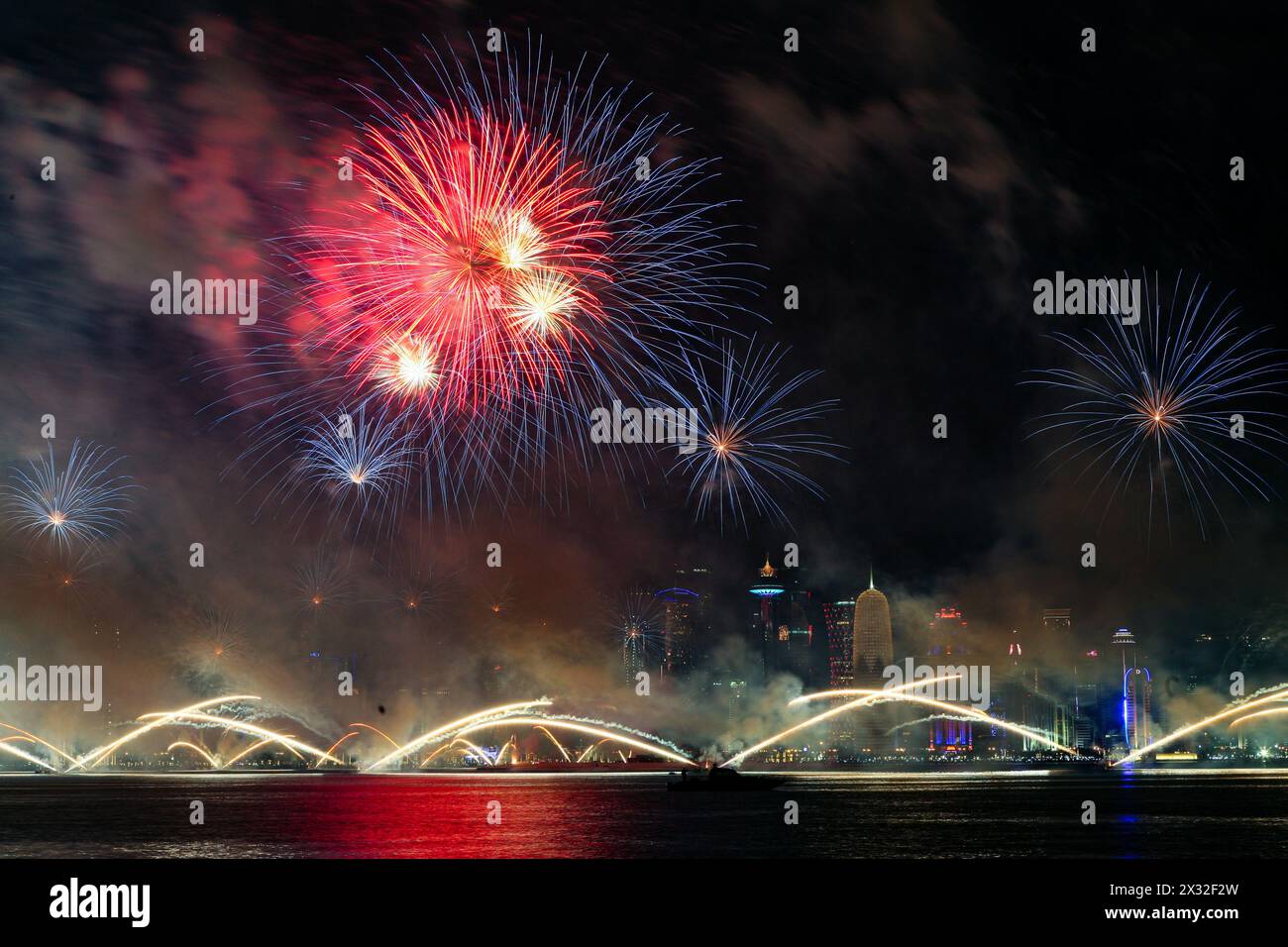 Firework display at the national day of Qatar in Doha Stock Photo - Alamy