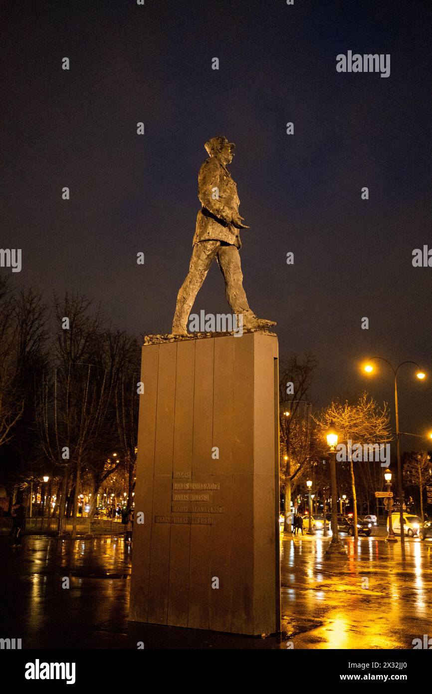 Statue of General Charles de De Gaulle, founder and first President of ...