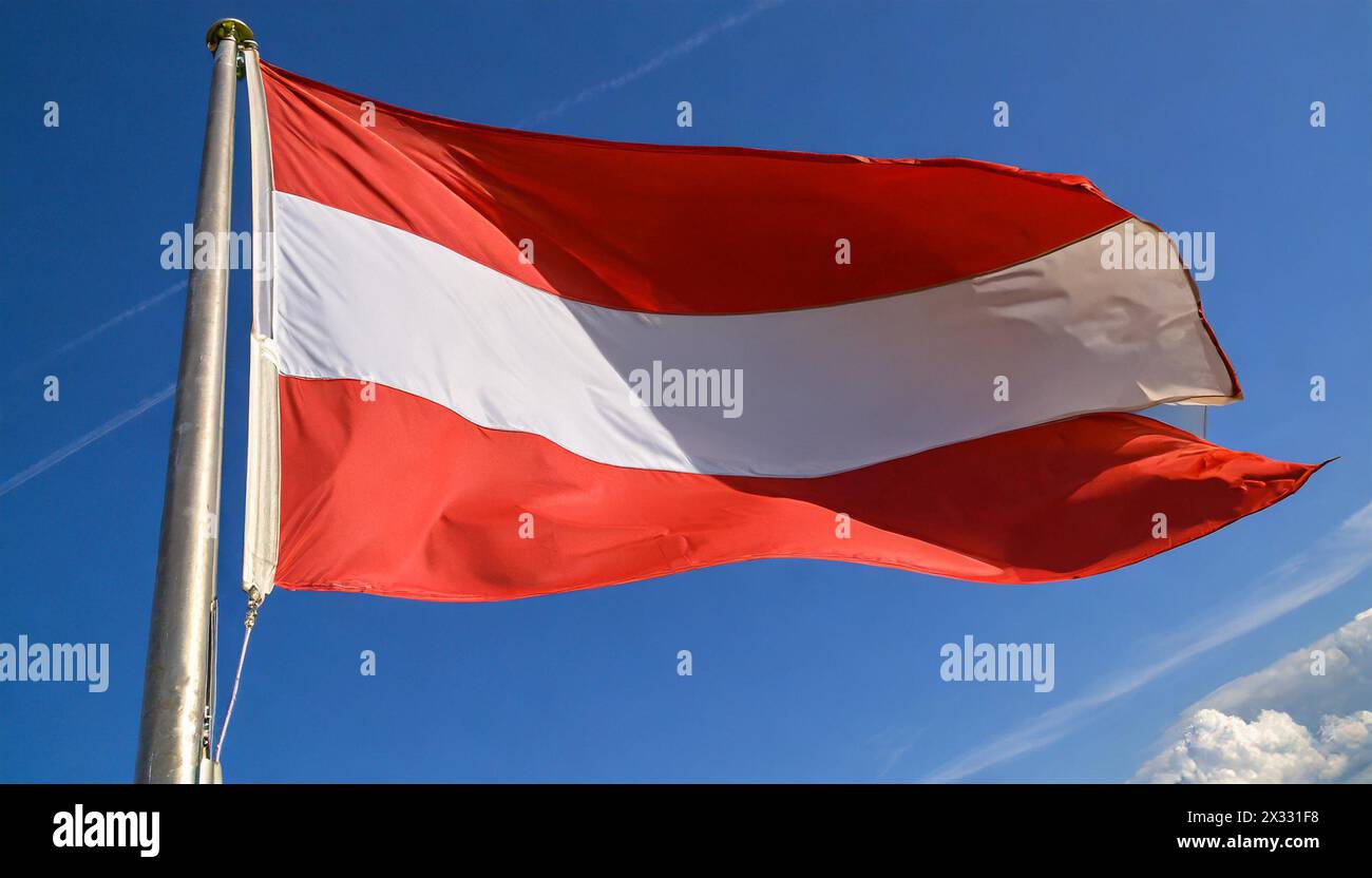 Oesterreich flagge hi-res stock photography and images - Alamy