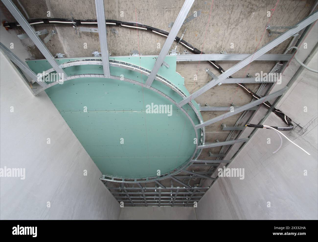 Split-level ceiling metal frame for plasterboard in an arc shape Stock ...