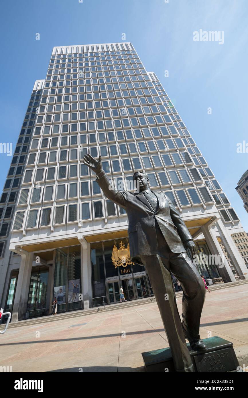 USA, PHILADELPHIA - SEP 02, 2014: Statue of former Mayor Frank Rizzo ...