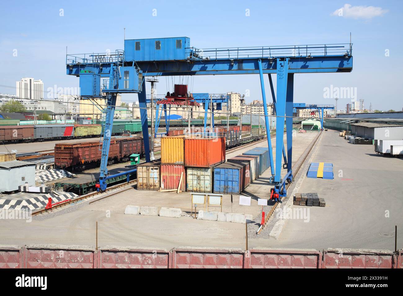 Container platform with an overhead crane Stock Photo - Alamy