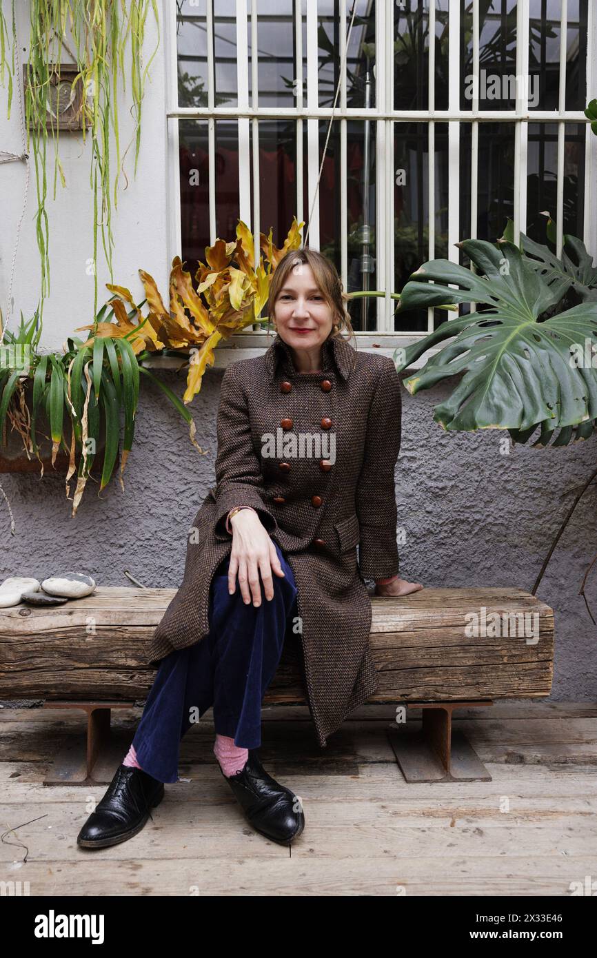 Portrait of Sheila Heti 01/03/2023 ©Isabella De Maddalena/opale.photo ...