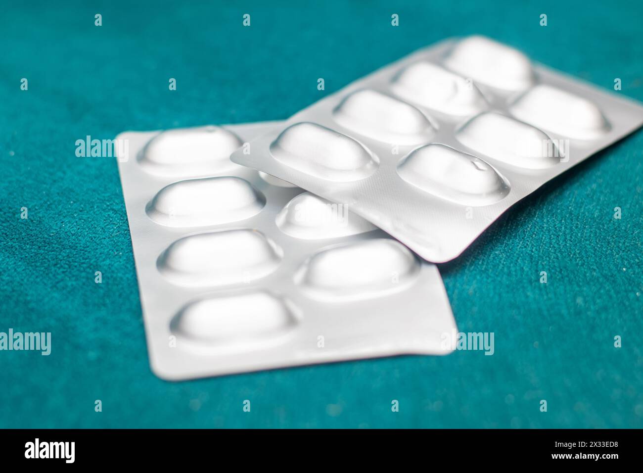 Analgesic pharmaceutics hi-res stock photography and images - Alamy