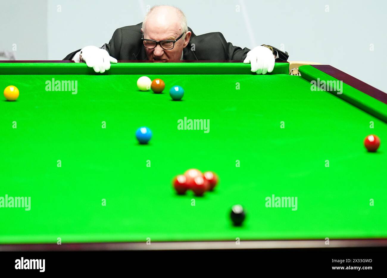 Snooker referee Leo Scullion during a match between Ronnie O'Sullivan ...