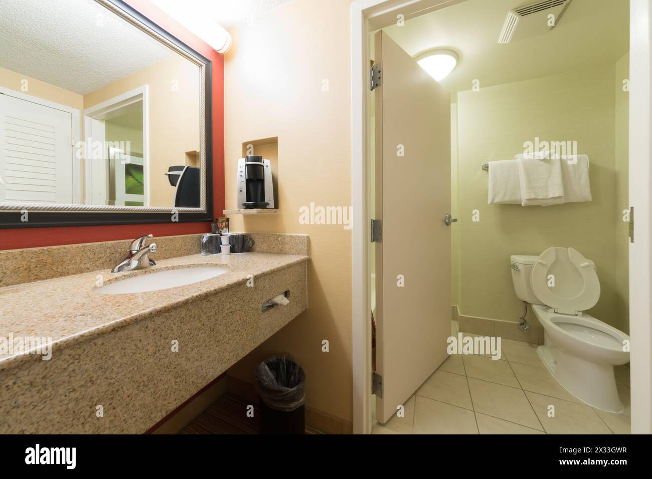 USA, NEW-YORK - 30 AUG, 2014: The interior of a bathroom with toilet ...