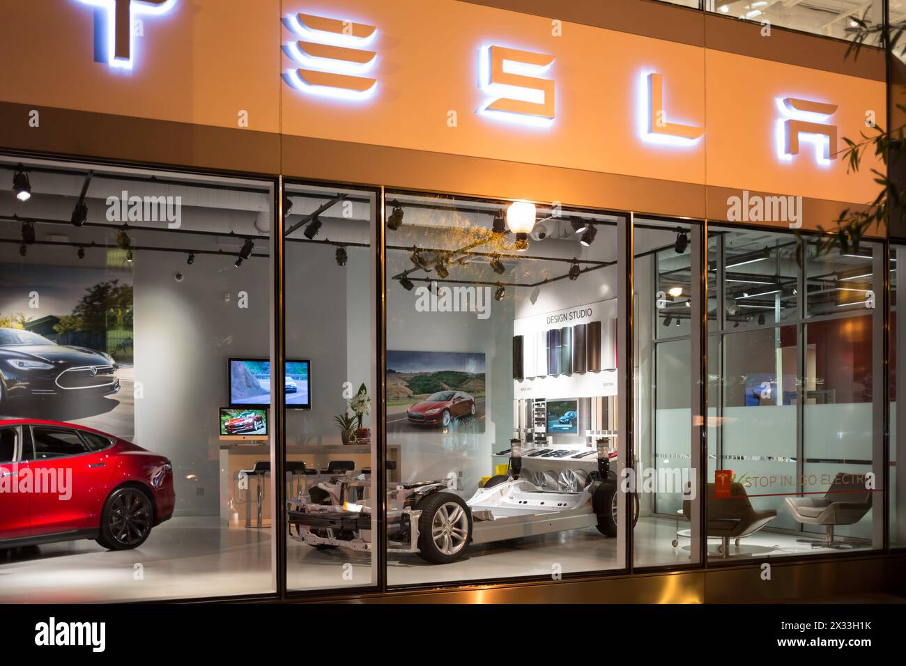 USA,WASHINGTON - 30 AUG, 2014: Showroom Tesla with a car Stock Photo ...