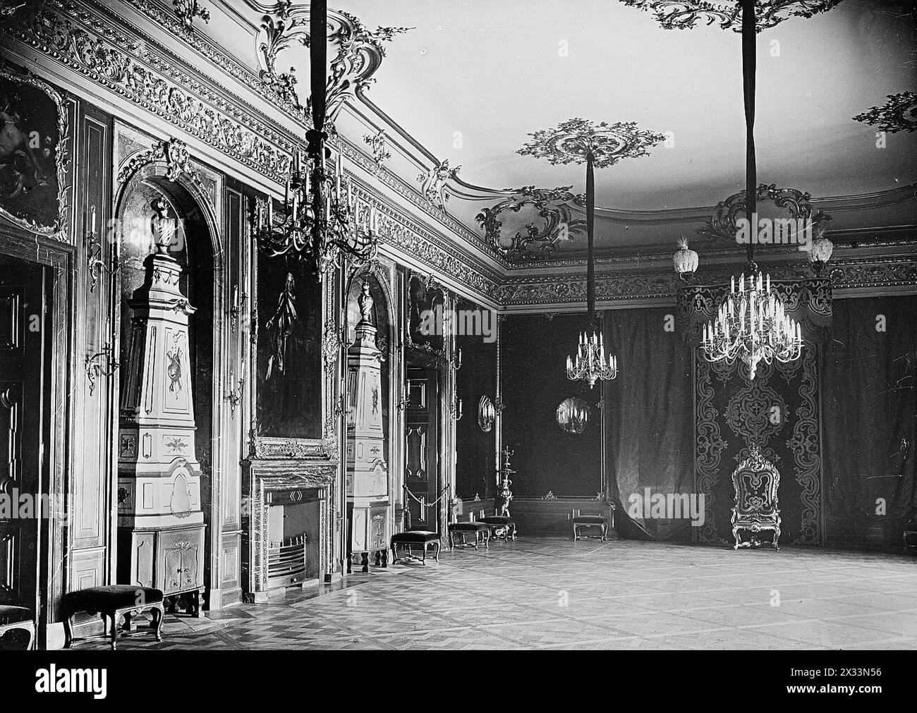 Dresden Residential Palace, corner parade hall of the parade rooms ...
