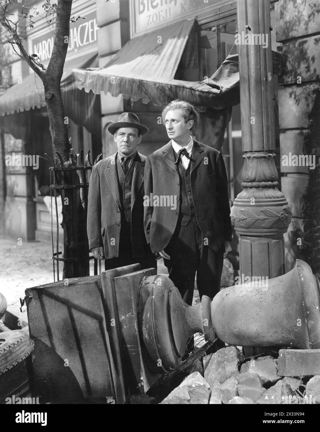 TOM DUGAN and FELIX BRESSART in a scene from TO BE OR NOT TO BE 1942 Produced and Directed by ...