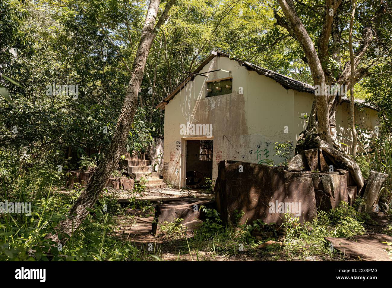Hydroelectric machine hi-res stock photography and images - Alamy
