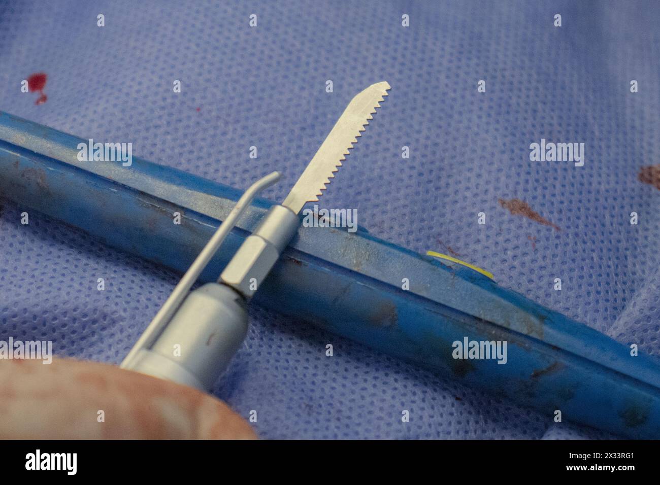 Surgical saw hi-res stock photography and images - Alamy