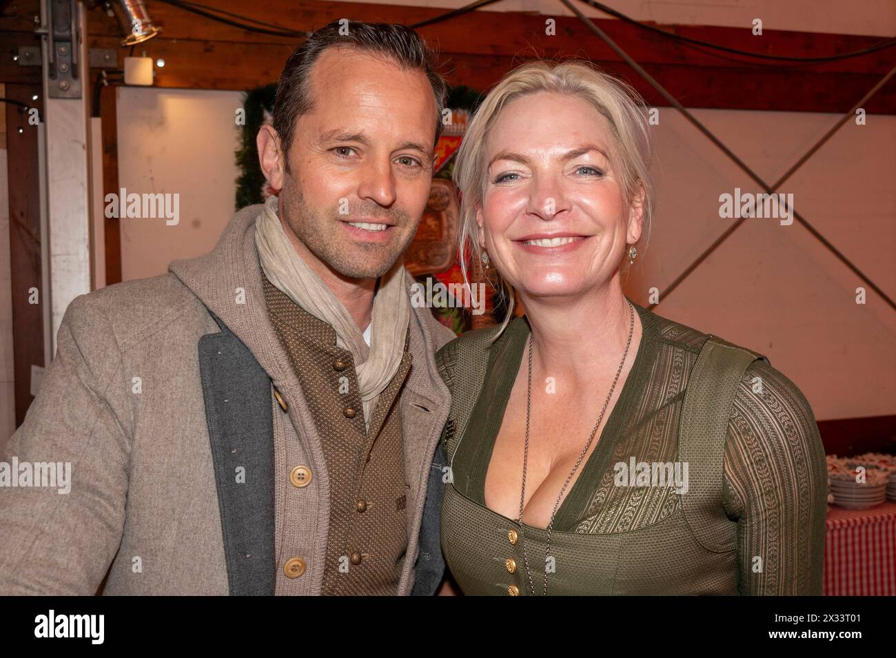 Muenchen, Eroeffnung zum 58. Fruehlingsfest auf der Theresienwiese ...