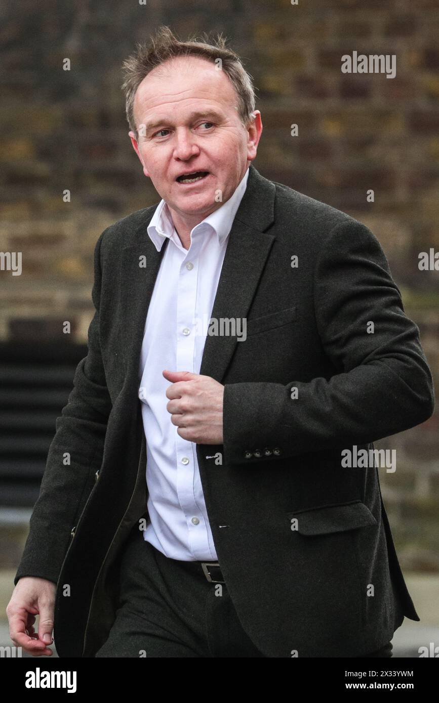 London, UK. 24th Apr, 2024. George Eustice, MP, former Environment ...