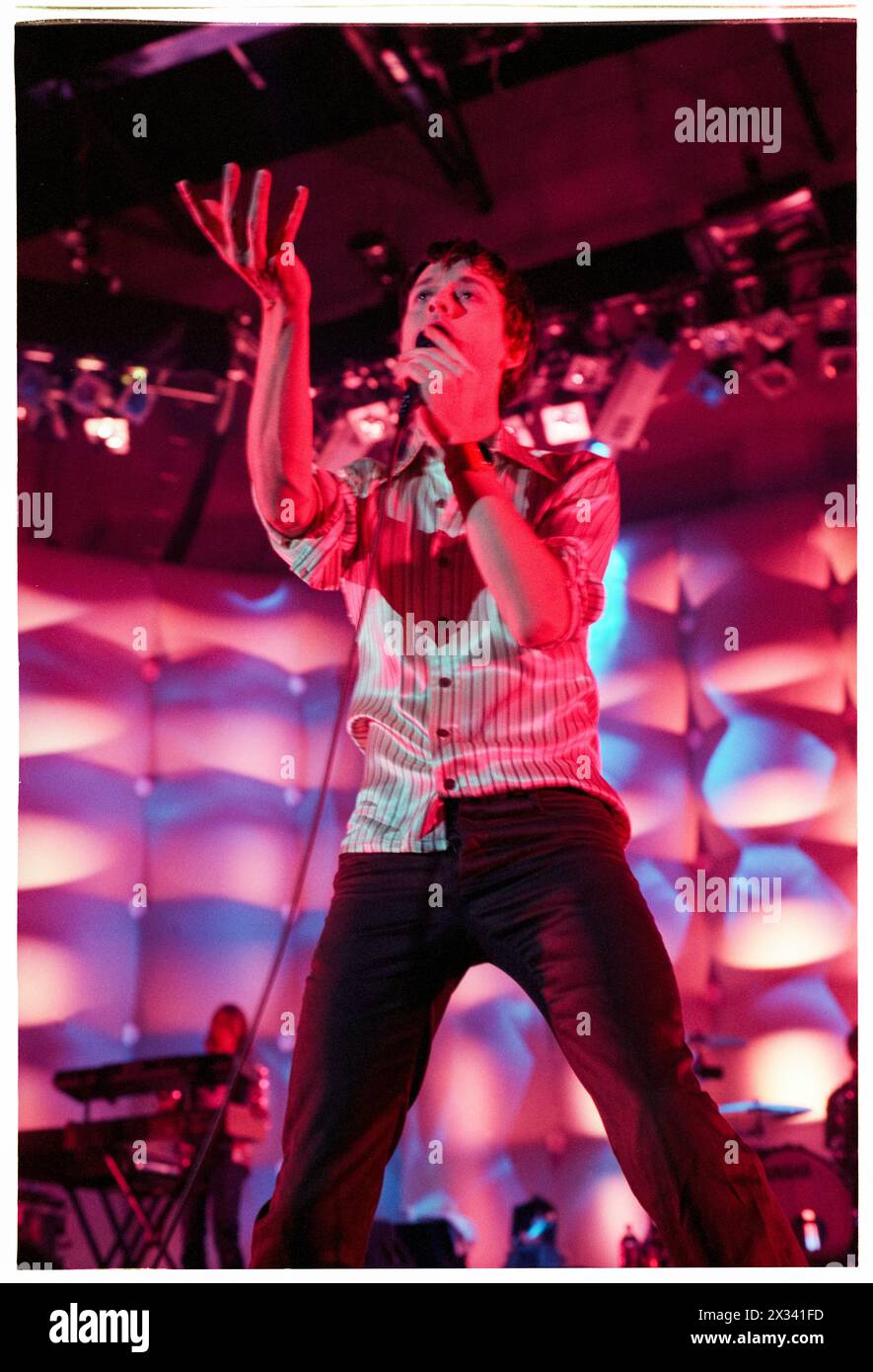 Pulp band nineties hi-res stock photography and images - Alamy