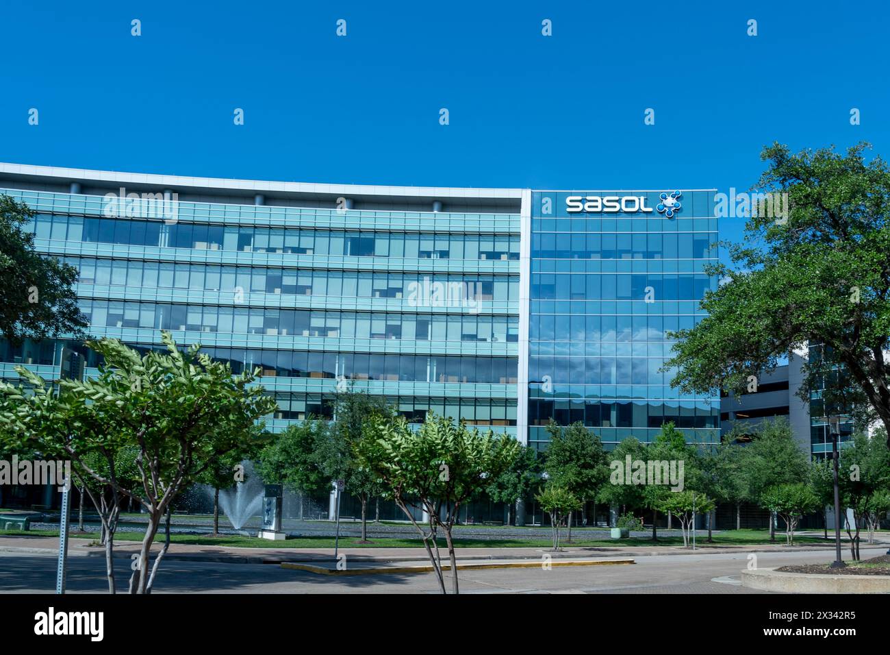 Sasol North America Corporate office in Houston, TX, USA Stock Photo ...