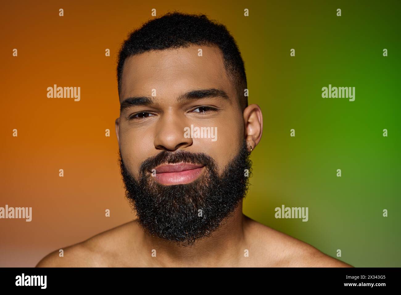 Detailed facial view hi-res stock photography and images - Alamy Detailed facial view hi-res stock photography and images - Alamy