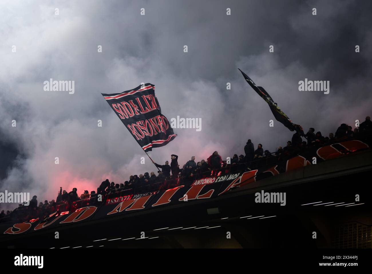 Inter milan fans with flares hi-res stock photography and images - Alamy