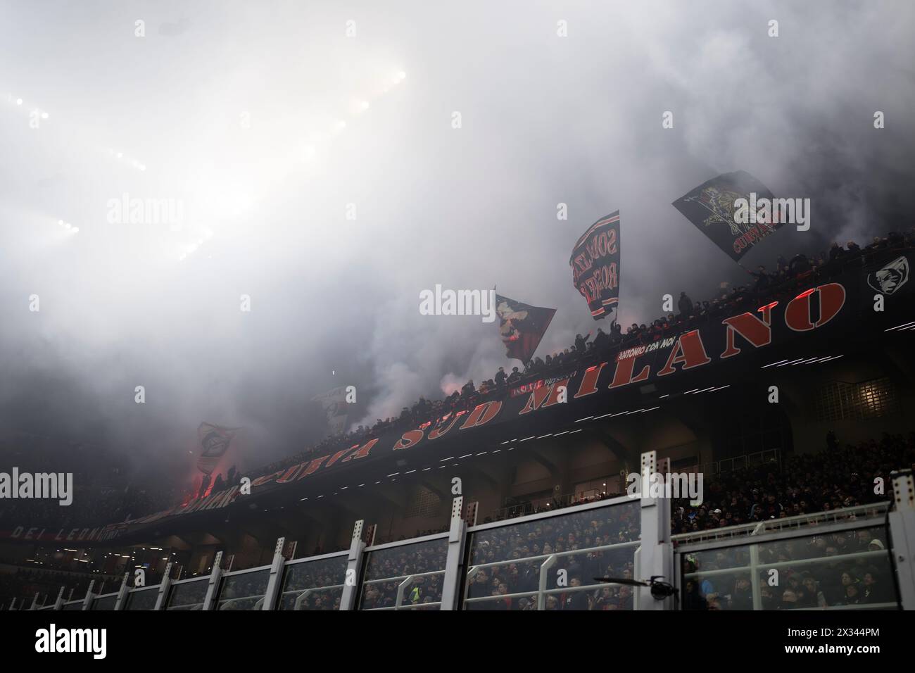 Inter milan fans with flares hi-res stock photography and images - Alamy