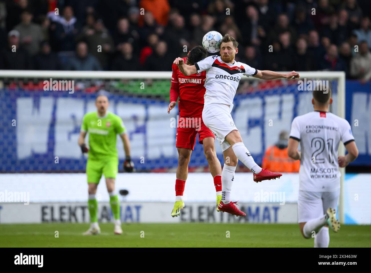 ENSCHEDE - (l-r) Mees Hilgers of FC Twente, Thomas Robinet of Almere ...