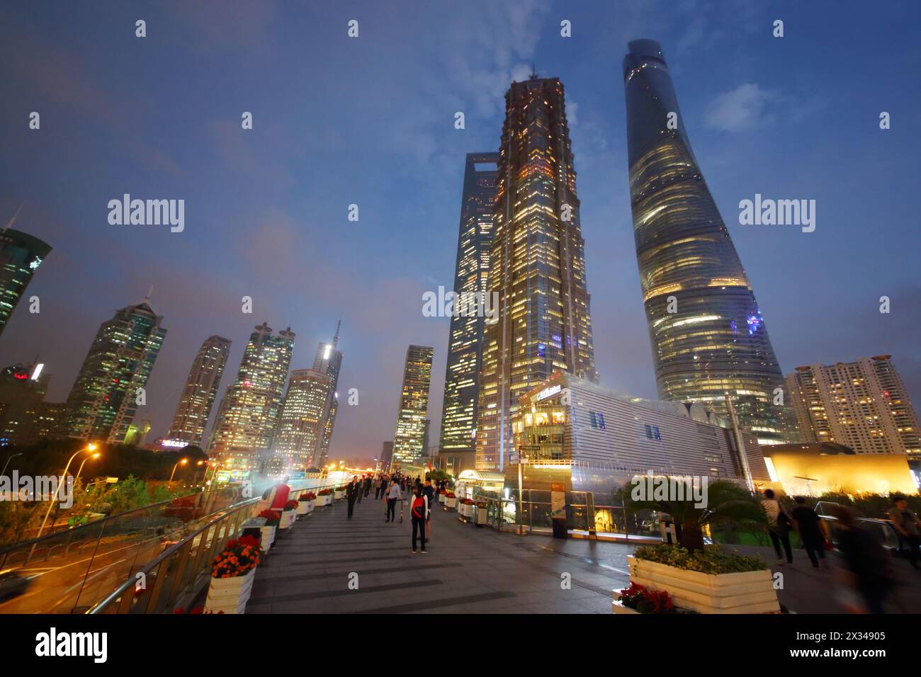 SHANGHAI, CHINA - NOV 6, 2015: Night tall skyscrapers, China tallest ...