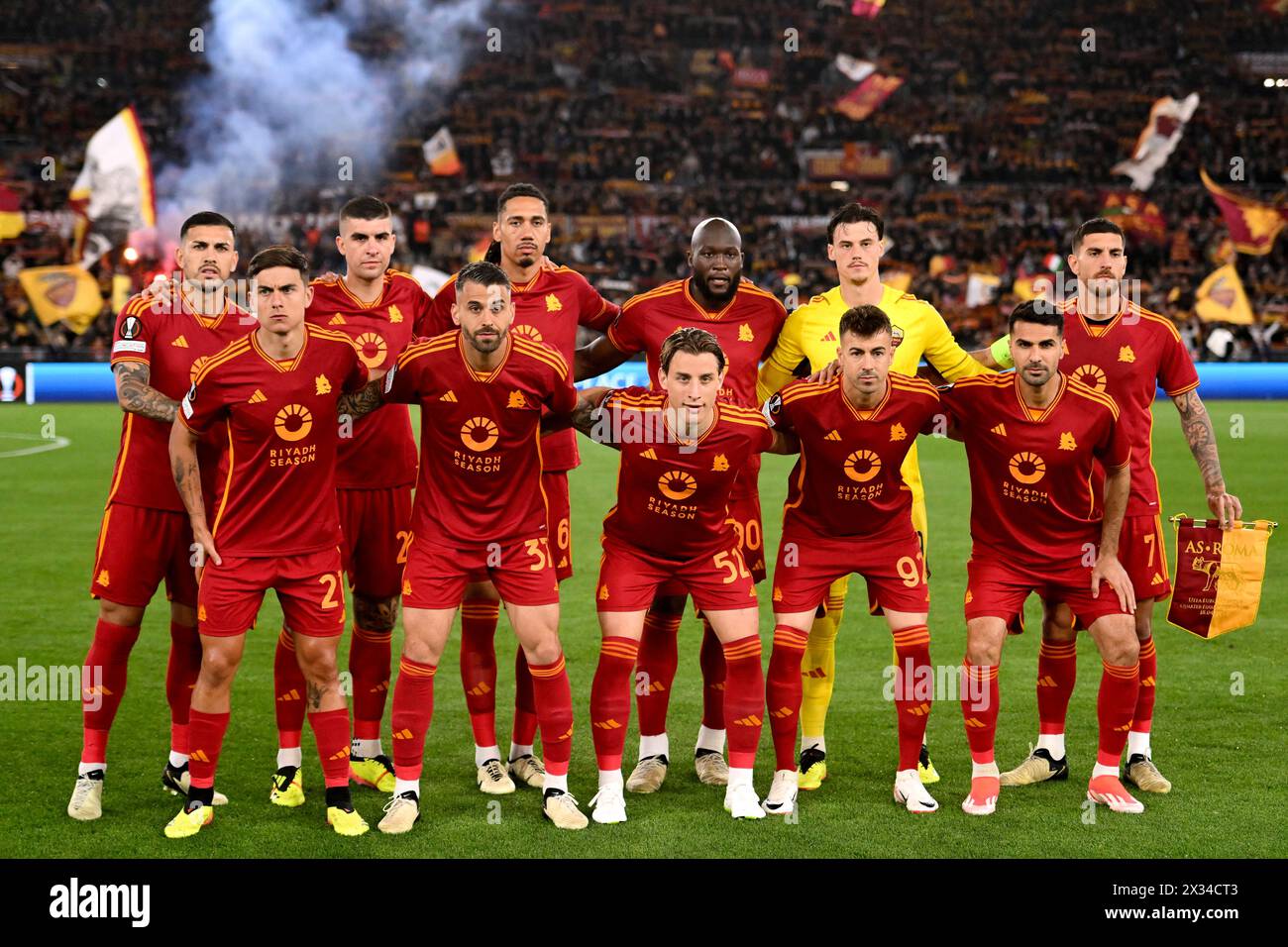 Team picture hi-res stock photography and images - Alamy