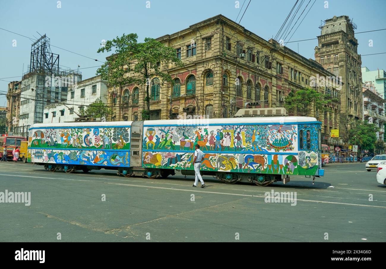 Hand painted 1982 Calcutta tram Stock Photo - Alamy