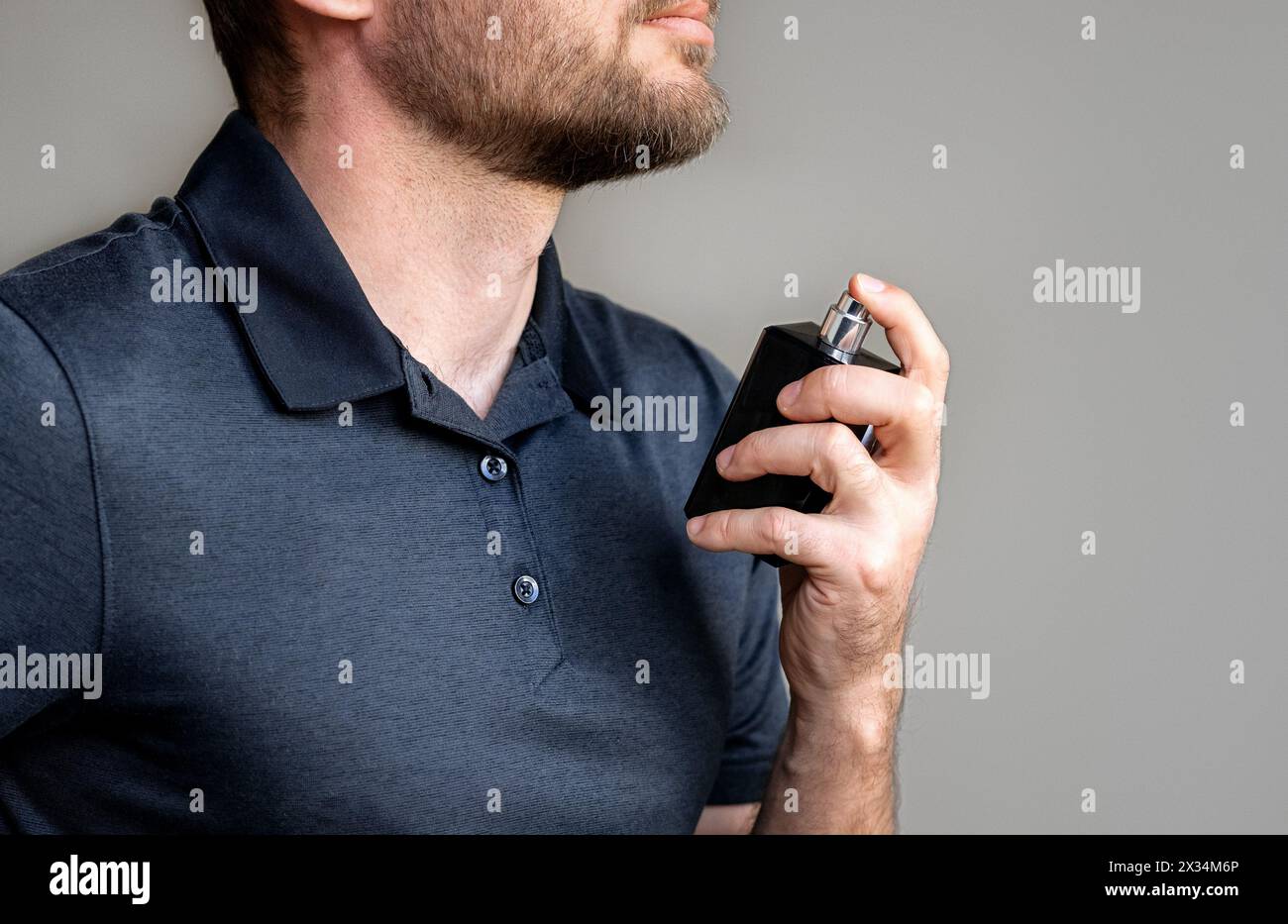 Perfume cologne hi-res stock photography and images - Alamy