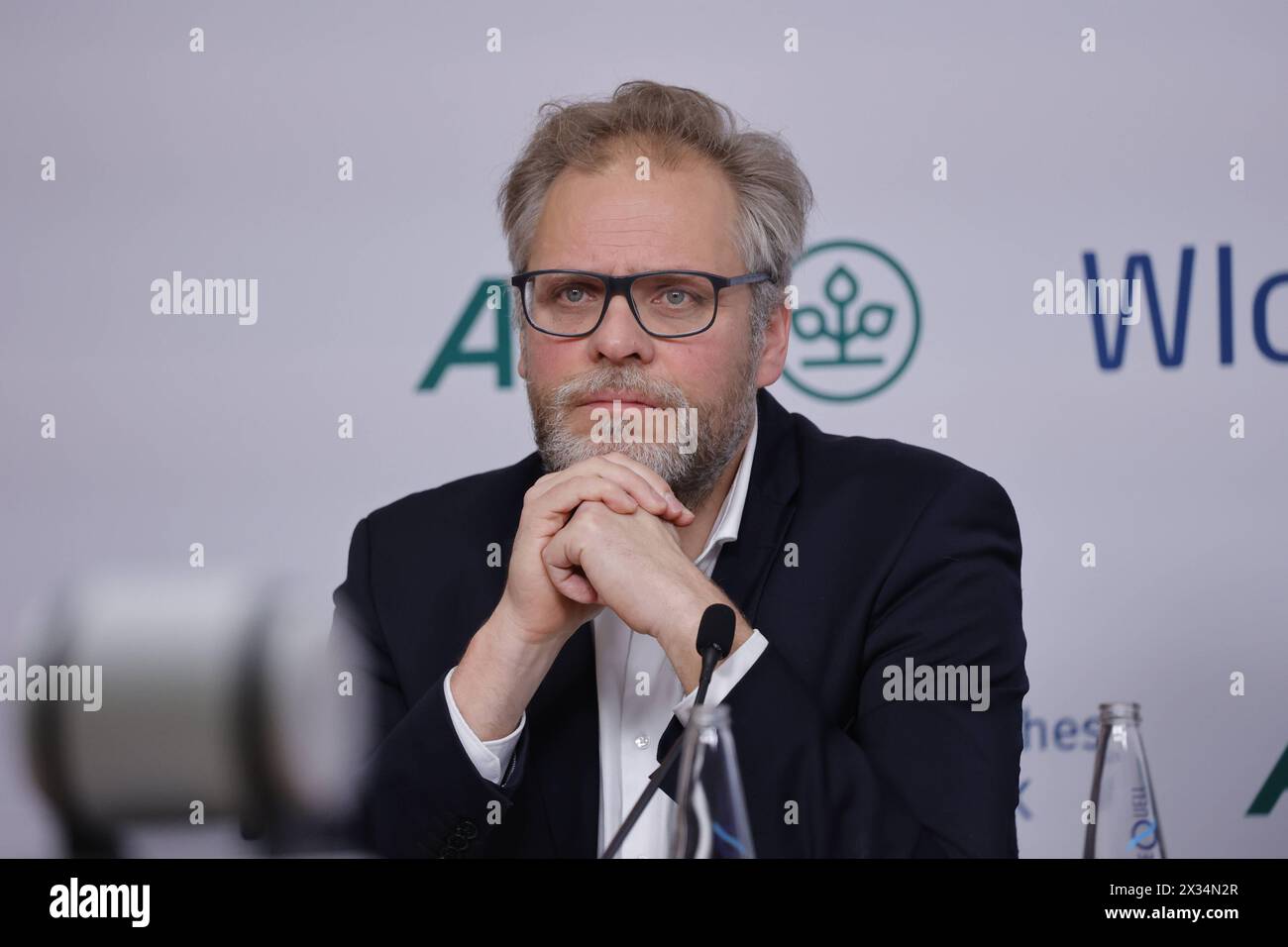 Pressesprecher. Dr. Kai Behrens, Deutschland, Berlin, Pressekonferenz ...