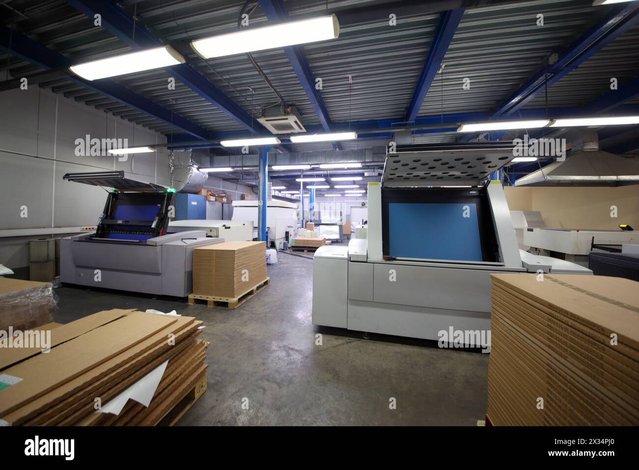 Typographic workshop with device of direct thermal CTP plate exposure ...