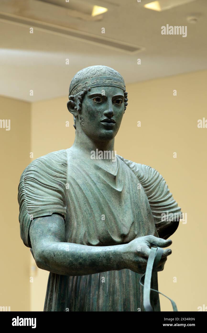 The Charioteer of Delphi (480-460 BC) , Delphi Archaeological Museum ...
