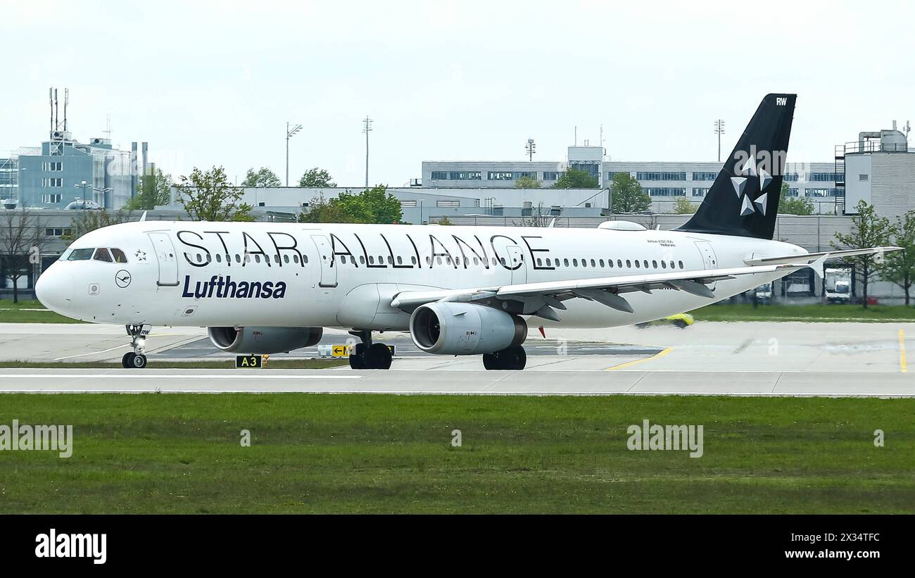 Ein Airbus A321-100, A321-131 der Fluglinie, Airline, Fluggesellschaft ...