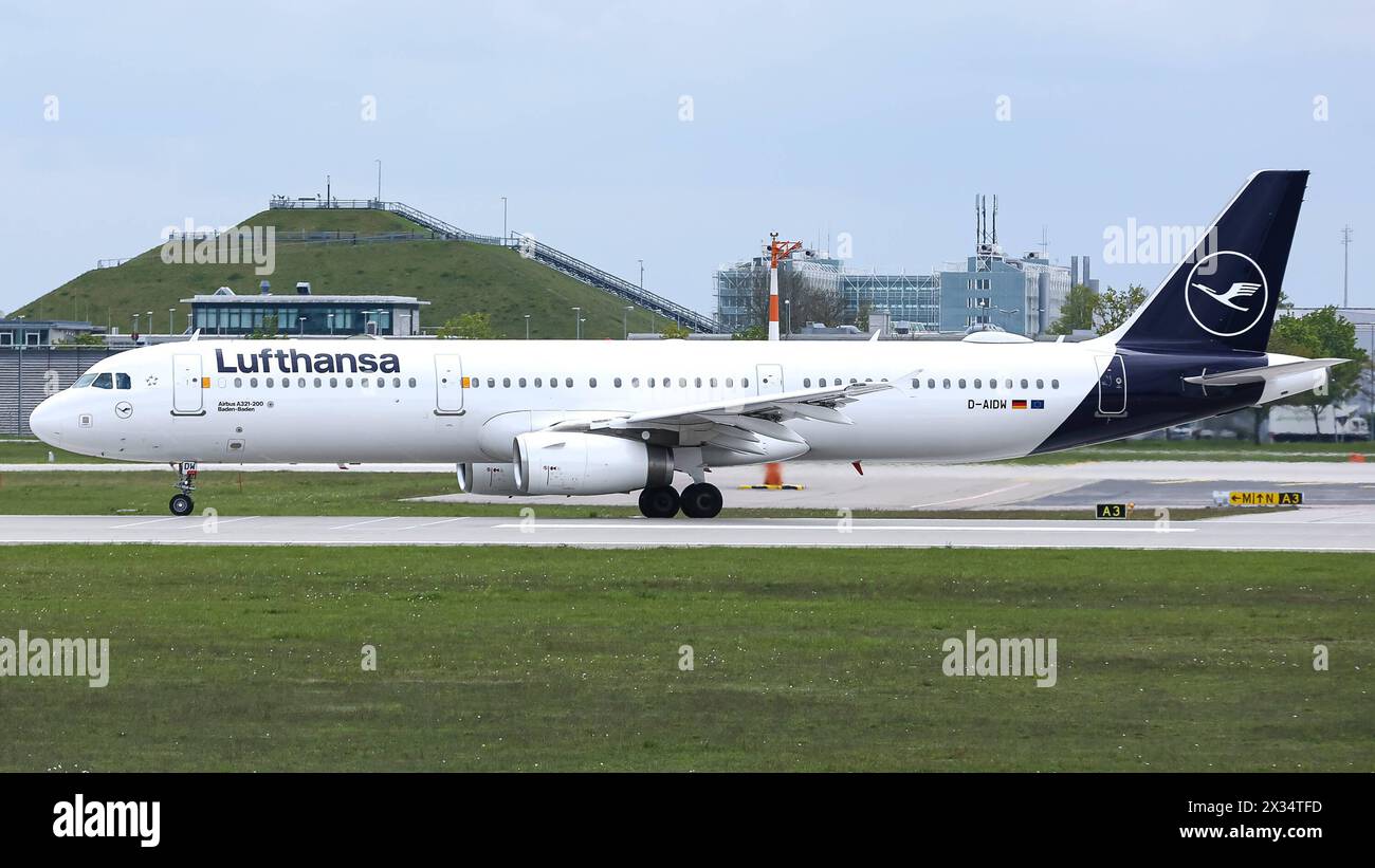 Ein Airbus A321-200, A321-231 der Fluglinie, Airline, Fluggesellschaft ...