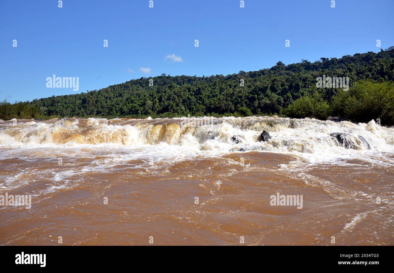 Mocona waterfalls, the largest longitudinal waterfalls in the world ...