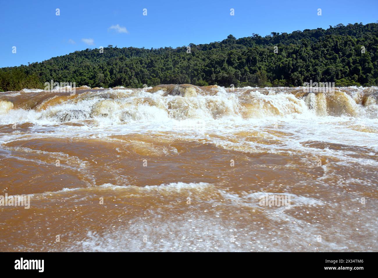 Mocona waterfalls, the largest longitudinal waterfalls in the world ...