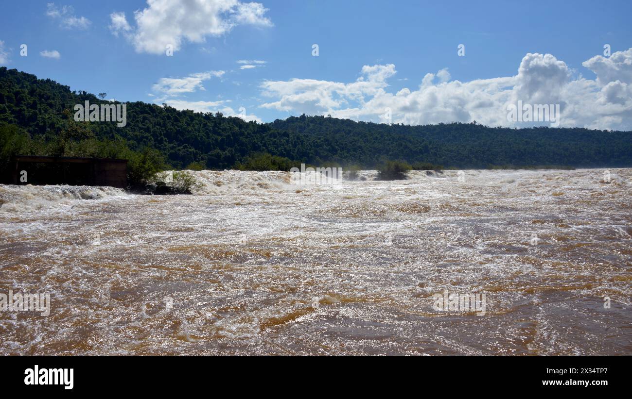 Mocona waterfalls, the largest longitudinal waterfalls in the world ...