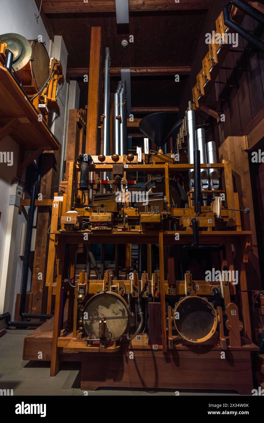 Organ pipes wooden hi-res stock photography and images - Alamy