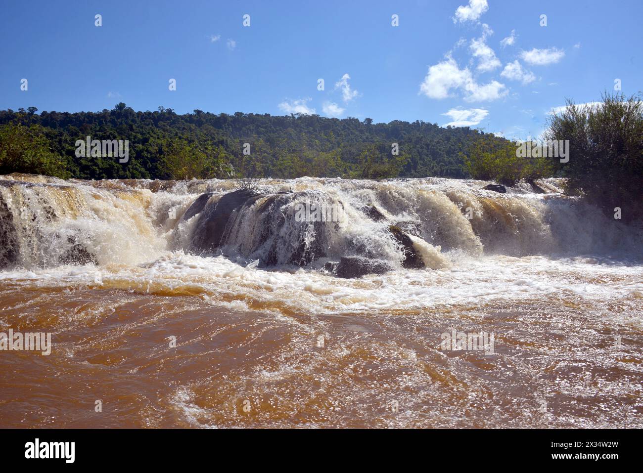 Mocona waterfalls, the largest longitudinal waterfalls in the world ...